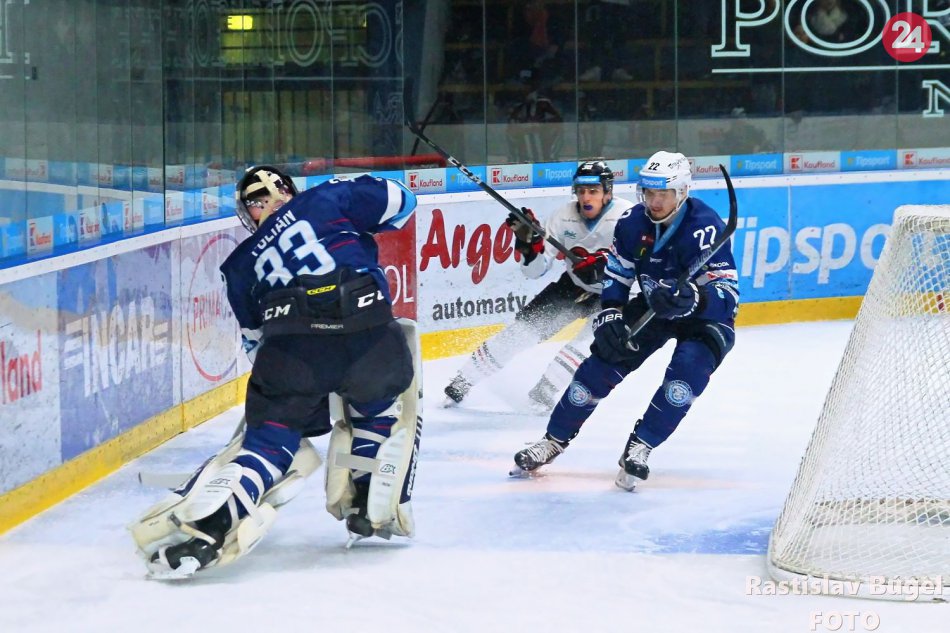 HK Nitra - HC 05 Banská Bystrica 2:3 v 15. kole