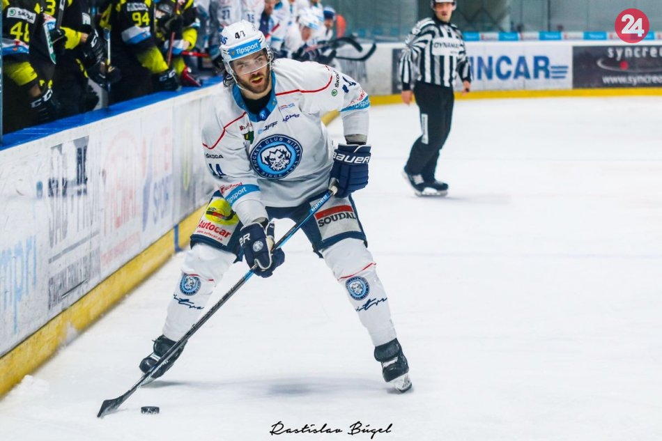 HK Nitra - HC 07 Detva 5:1 v skupine 7.-12. miesto