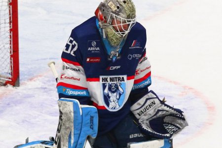 HK Nitra - HC Nové Zámky 8:1 v prvom štvrťfinále play off - [33]